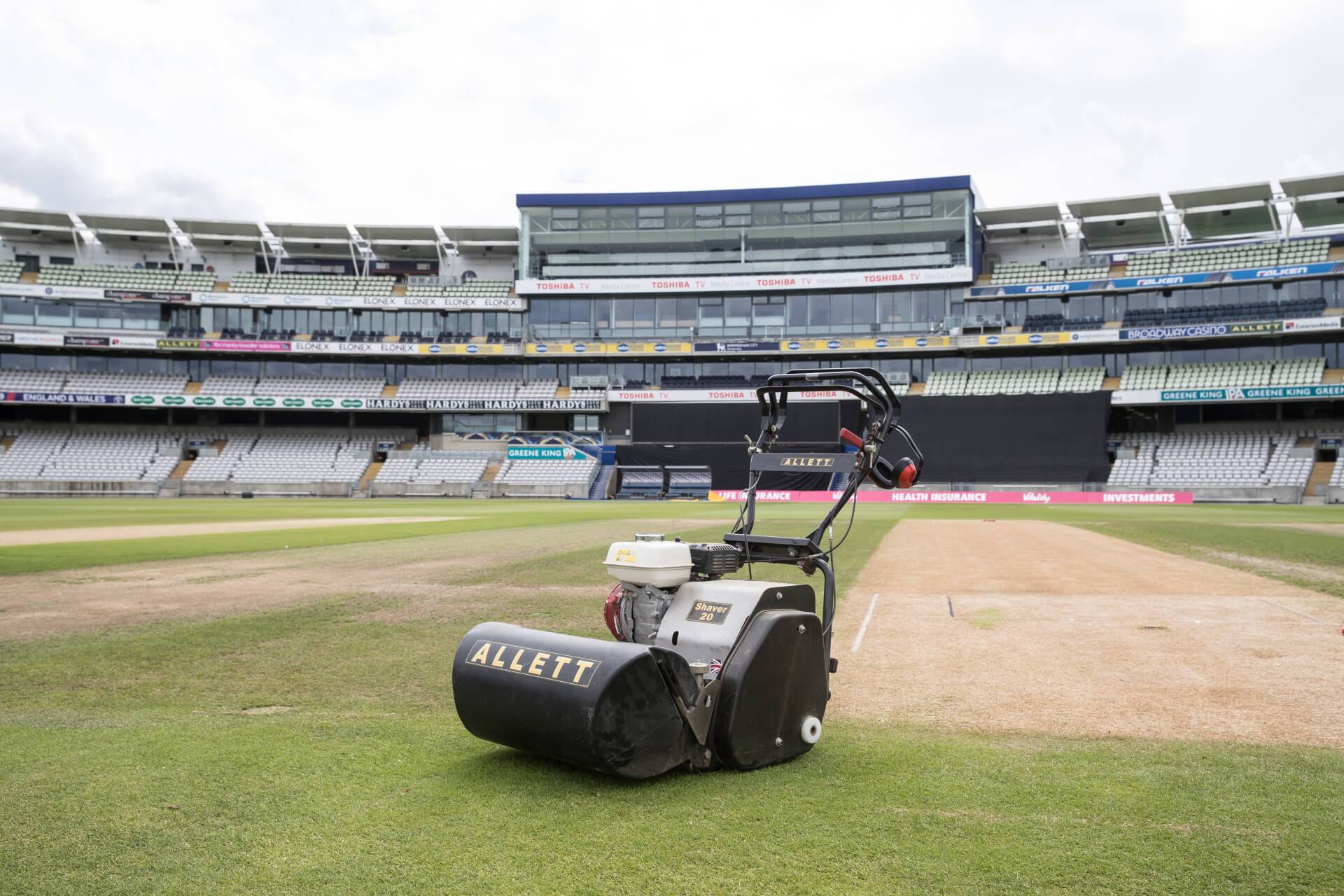 The Perfect Wicket Mower for Your Cricket Club – ALLETT Ireland