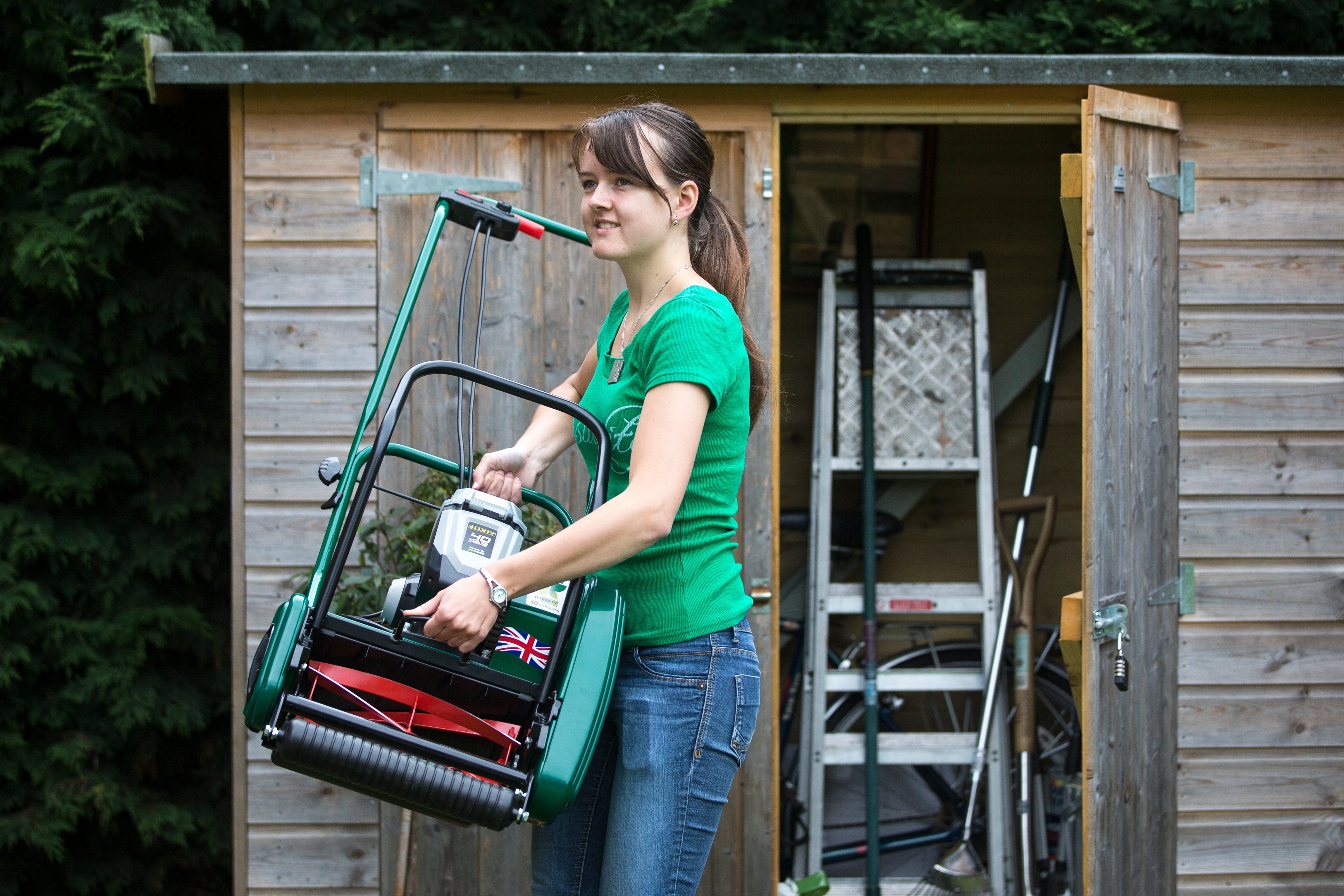Allett Push Cylinder Mowers on The Market – ALLETT Ireland